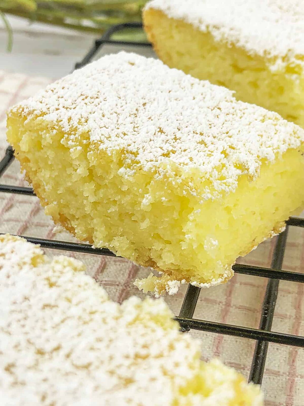 2 Ingredient Lemon Bar Recipe - EazyGrub
