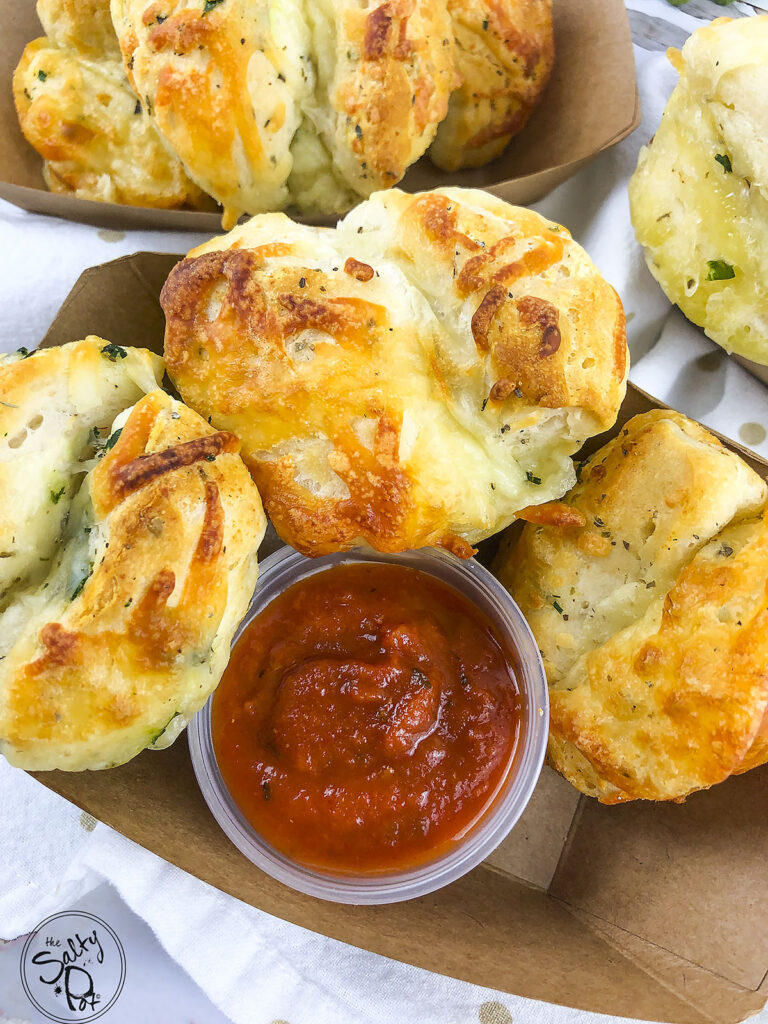 Easy 4 Ingredient Cheesy Garlic Bread Bites - EazyGrub