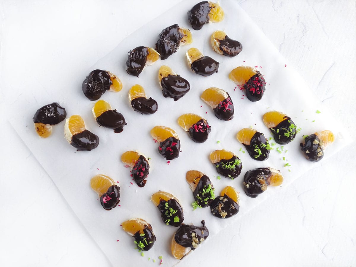 2 Ingredient Chocolate Dipped Oranges - EazyGrub