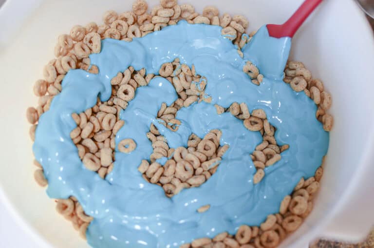 4 Ingredient Polar Bear Poop - EazyGrub