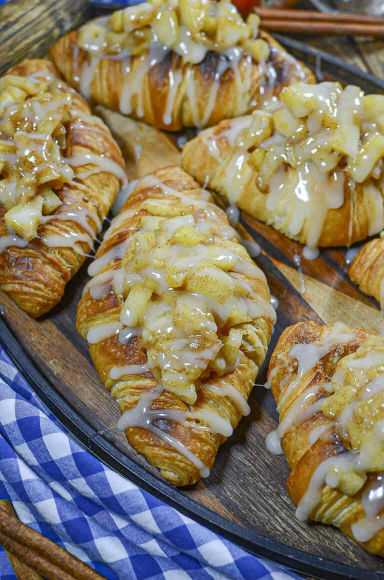 4 Ingredient Apple Croissants - EazyGrub